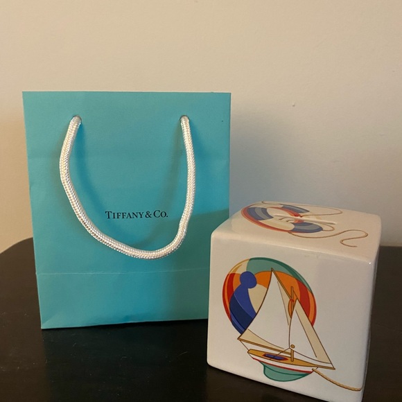 Tiffany & Co. | Other | Tiffany Co Blue Gift Bag And Nautical Decor ...